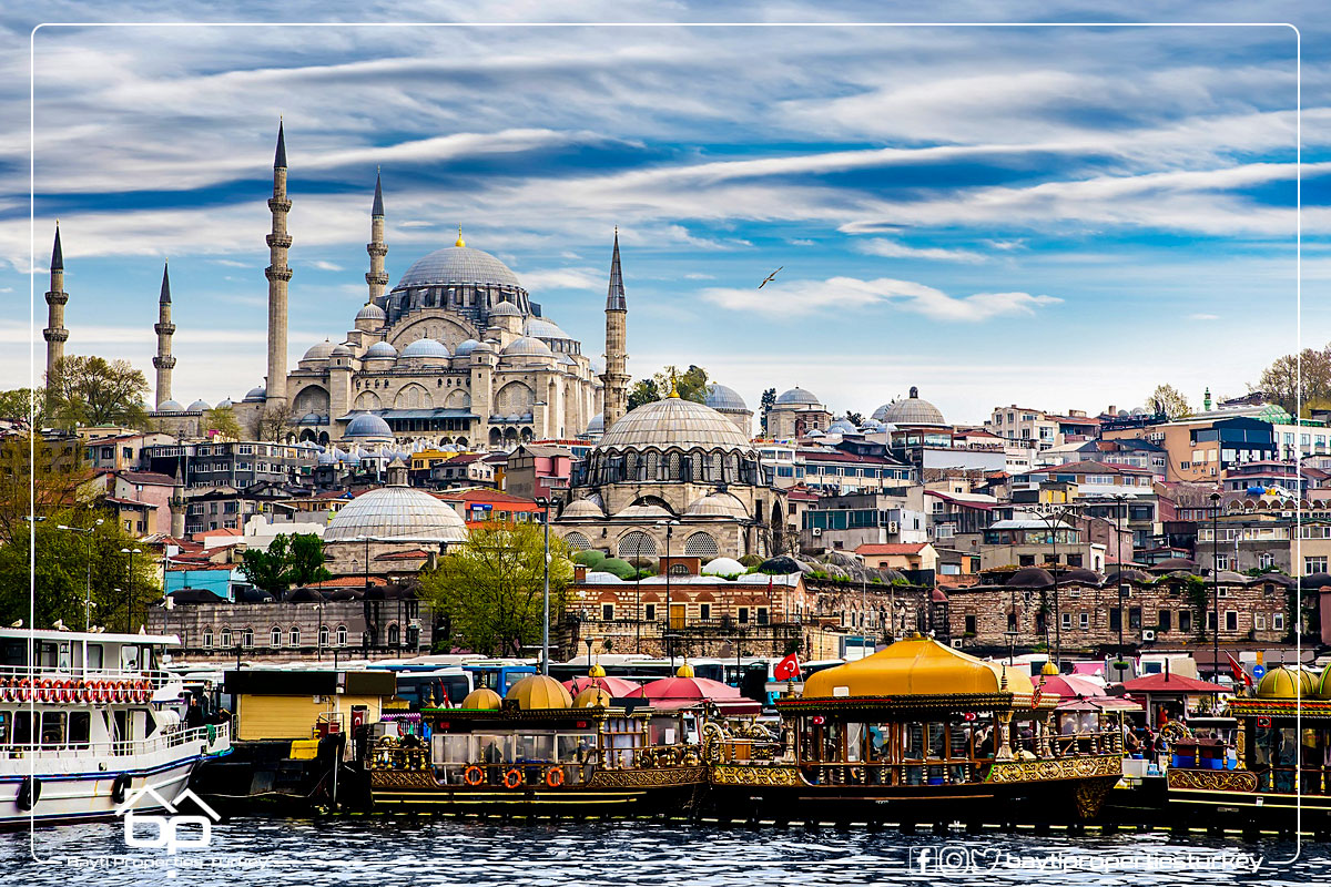 How do you take advantage of your vacation in the tourism season in ...